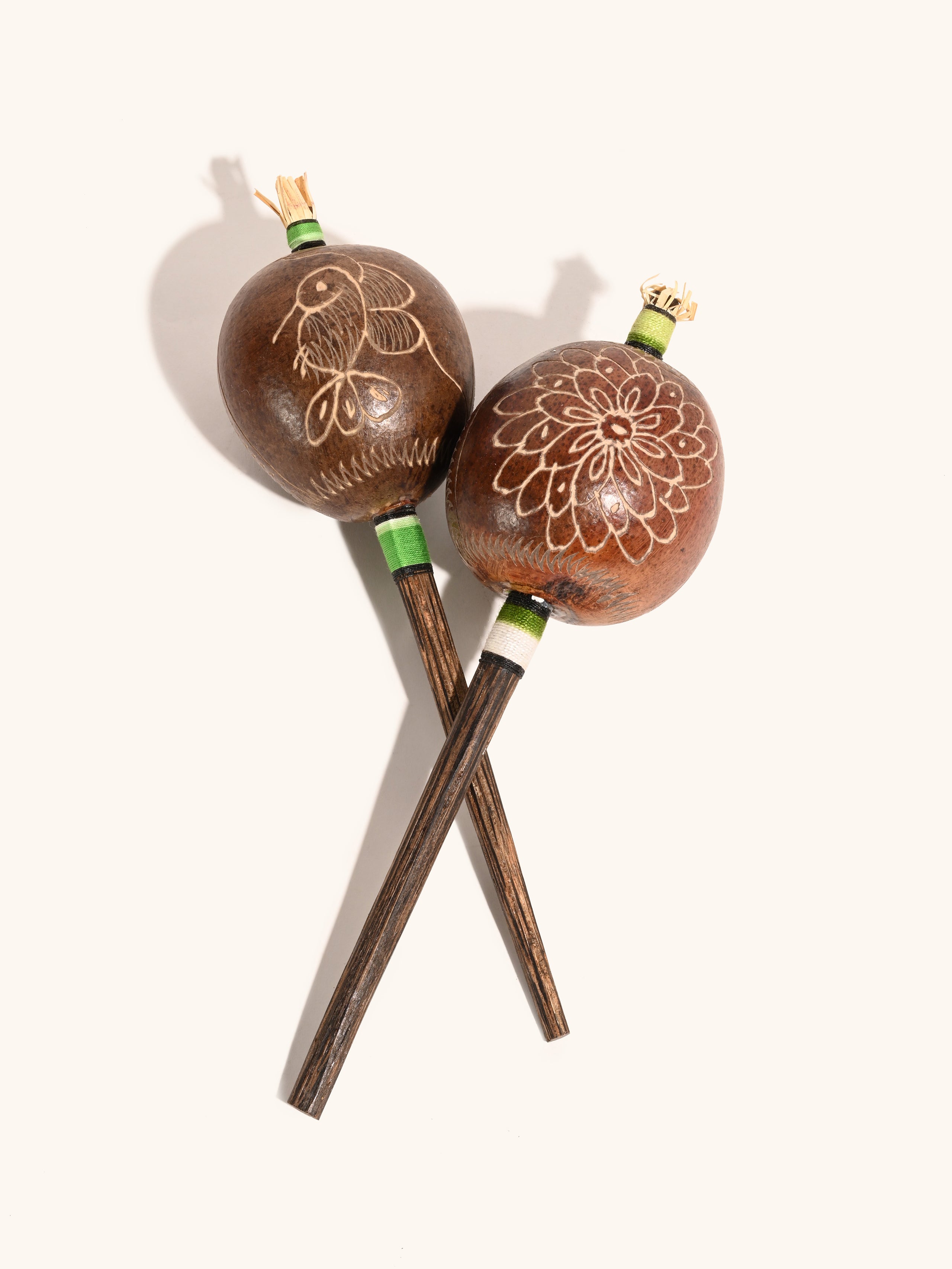 Peruvian Amazon Gourd Rattle - Hummingbird and Flower | mmr003-Small ...